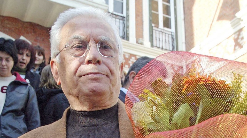 Νίκος Ξανθόπουλος: Θρήνος για το «παιδί του λαού» – Η ζωή και η ...