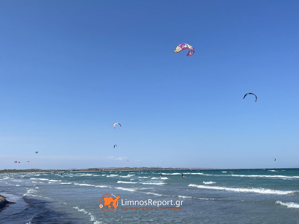 Παραλία Κέρους.... ο παγκόσμιος προορισμός του kitesurf είναι στην ...
