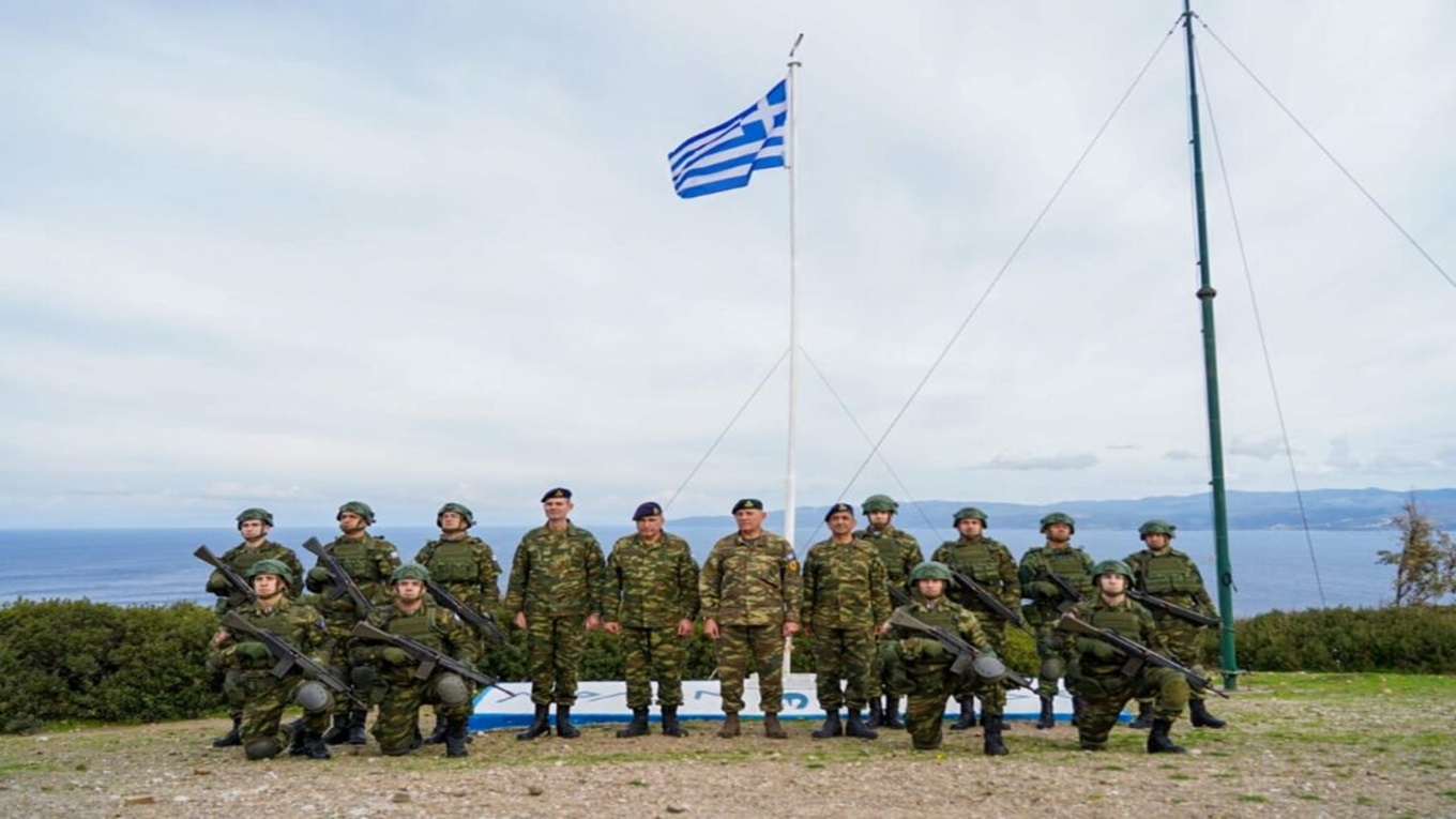 Επίσκεψη Αρχηγού ΓΕΕΘΑ σε Mονάδες των Ενόπλων Δυνάμεων σε Δωδεκάνησα ...