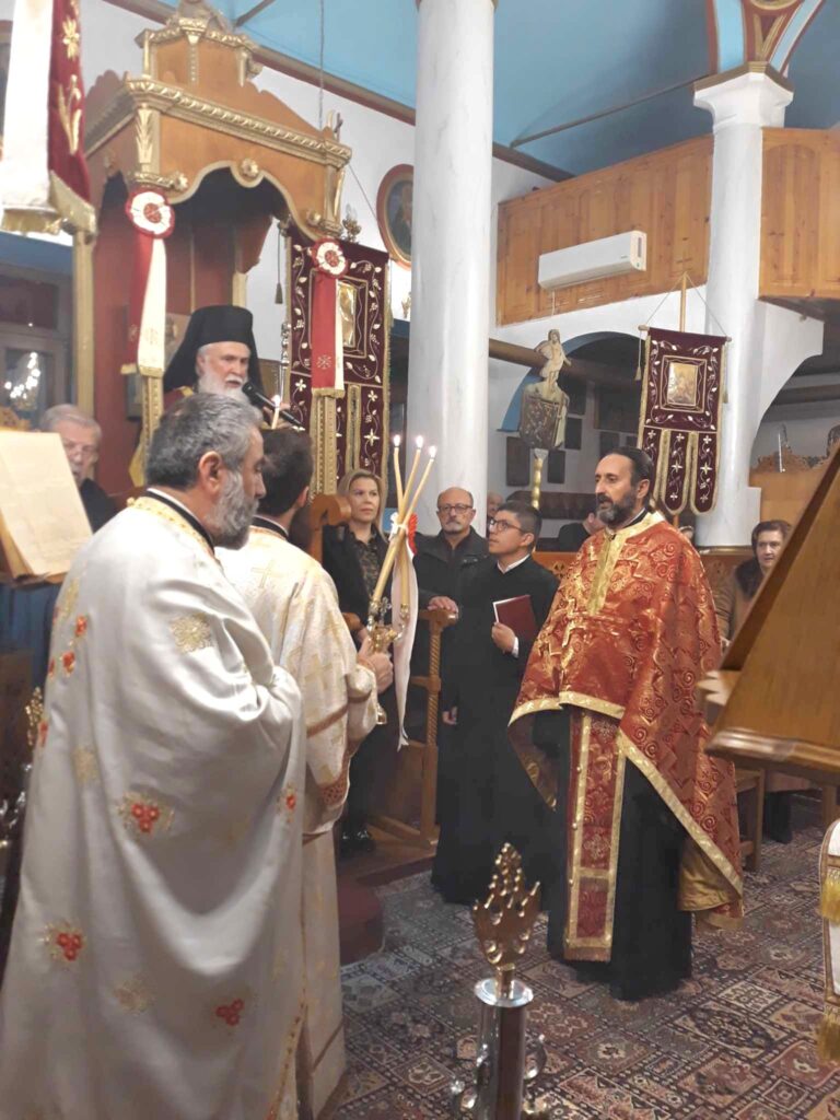 Xοροστατούντος του Σεβασμιoτάτου κ.κ. Ιεροθέου ο Μέγας Πανηγυρικός ...